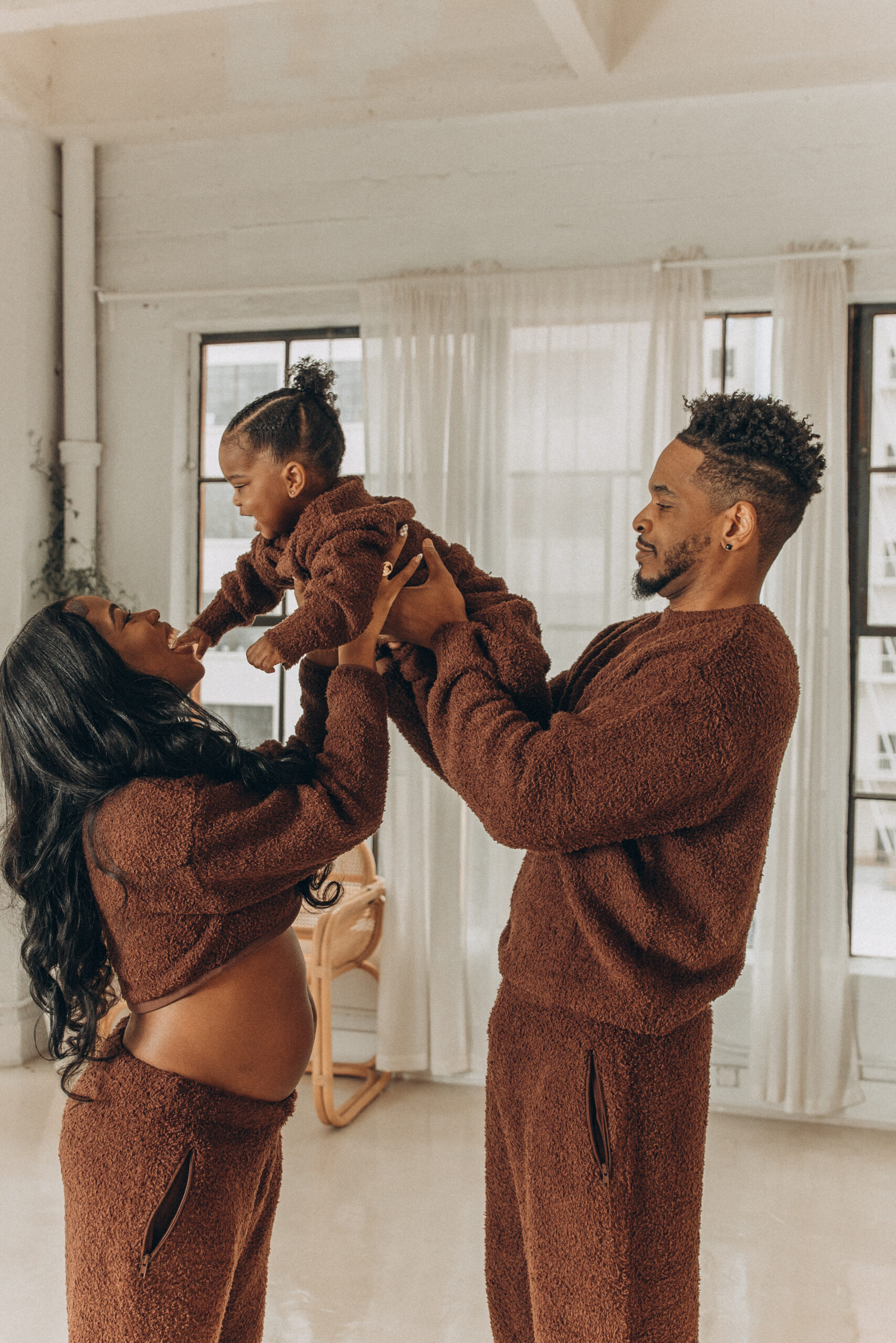 Family Moments – Skims Cozy Collection – Miss Enocha