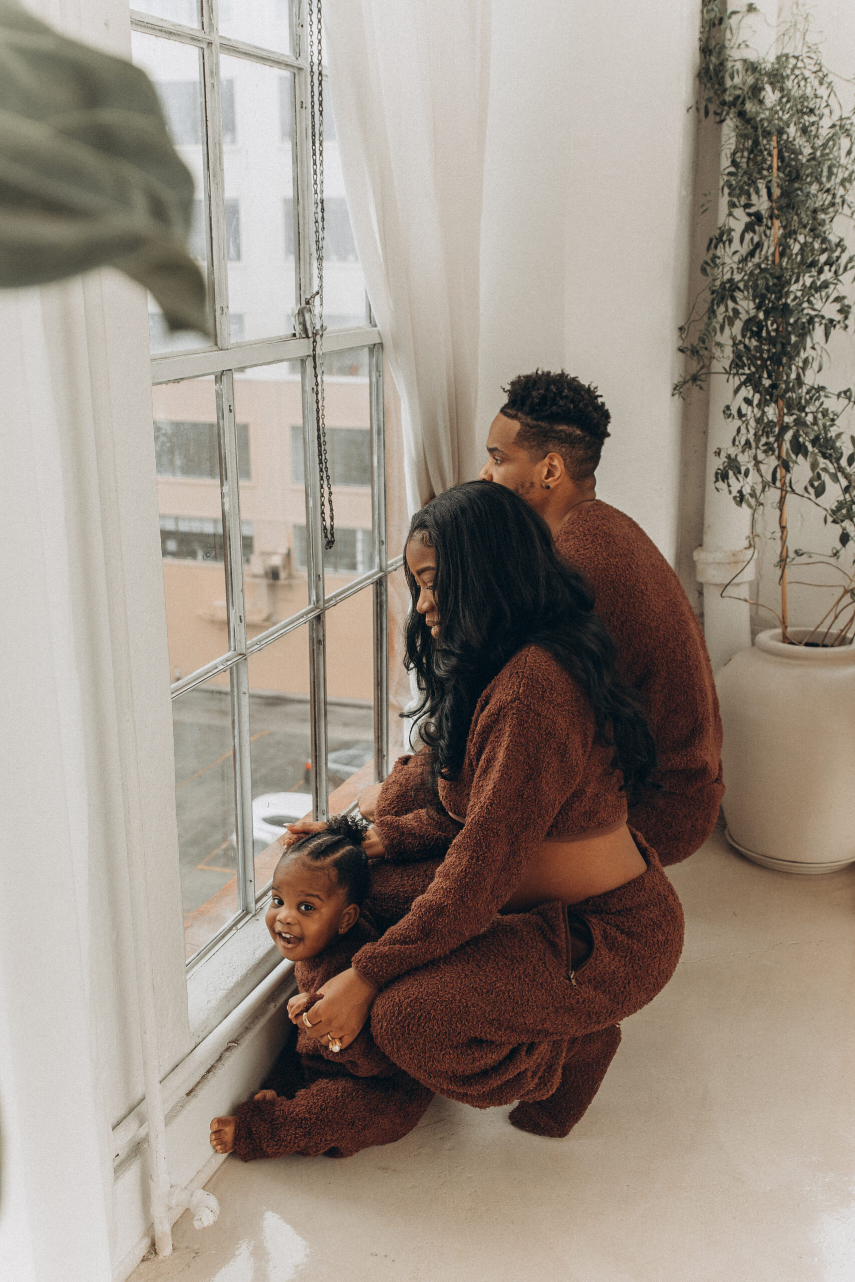 Family Moments – Skims Cozy Collection – Miss Enocha